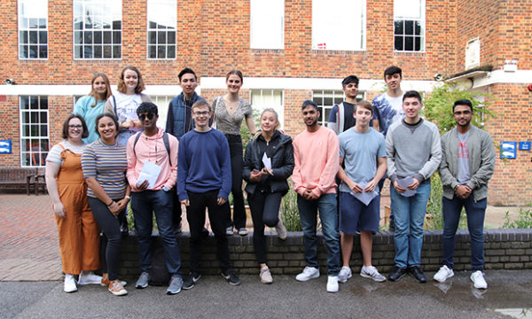 A-level Results Day: Hackney students get their grades – Hackney Citizen