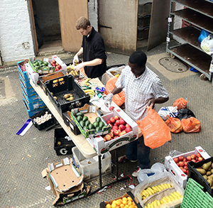 Christmas (Baby Peas Come Home): Food banks to receive fresh produce ...